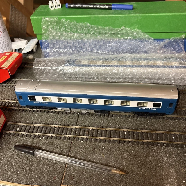 TRIANG SECOND CLASS 48 Seat Blue Pullman Car £34.38 - PicClick UK