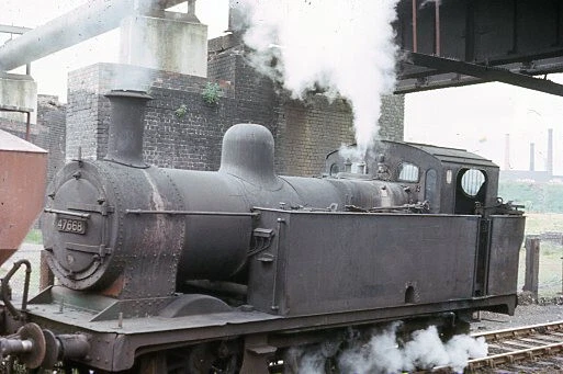 ORIGINAL COLOUR SLIDE of 47668 LMR Jinty steam loco £1.25 - PicClick UK