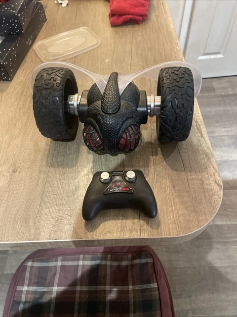 NEW BRIGHT RADIO Controlled Tumble Bee 10 Inch - Yellow RRP 50 lot RSGD ...