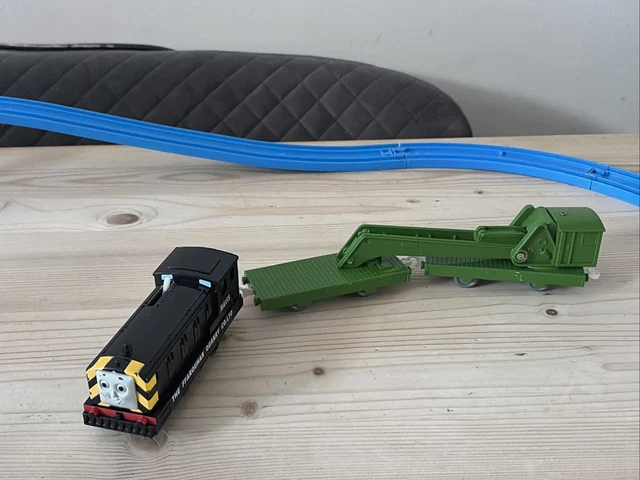 THOMAS TRACKMASTER MAVIS battery train £12.00 - PicClick UK