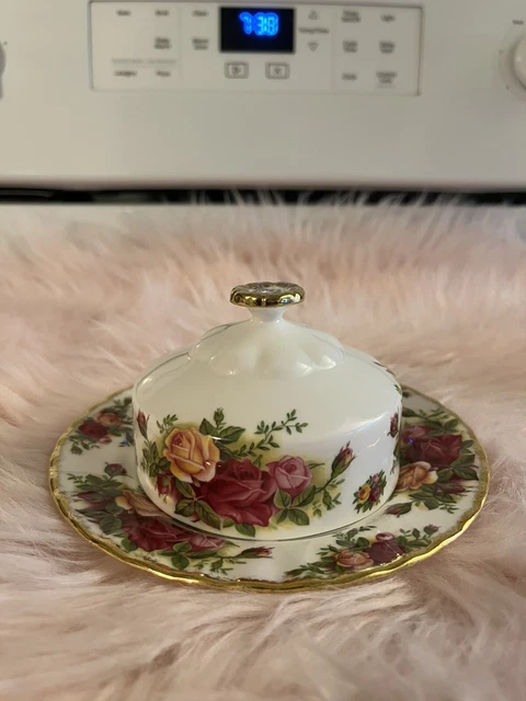 ROYAL ALBERT OLD Country Roses Round Covered Butter or Cheese Dish ...