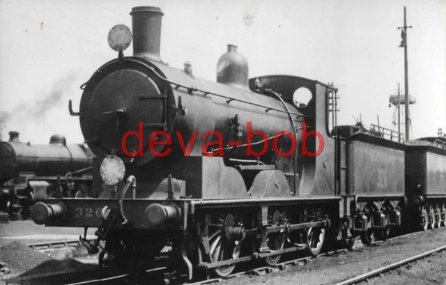 RAILWAY PHOTO SOUTHERN 700 Class 326 Vauxhall LSWR 0-6-0 Loco SR L&SWR ...