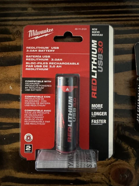 MILWAUKEE 48-11-2131 REDLITHIUM Lithium-Ion Rechargeable USB 3.0Ah ...