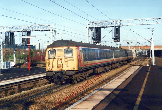 RAILWAY PHOTO 6X4 Class 308 EMU 308139 NSE arrives at Birmingham Int ...