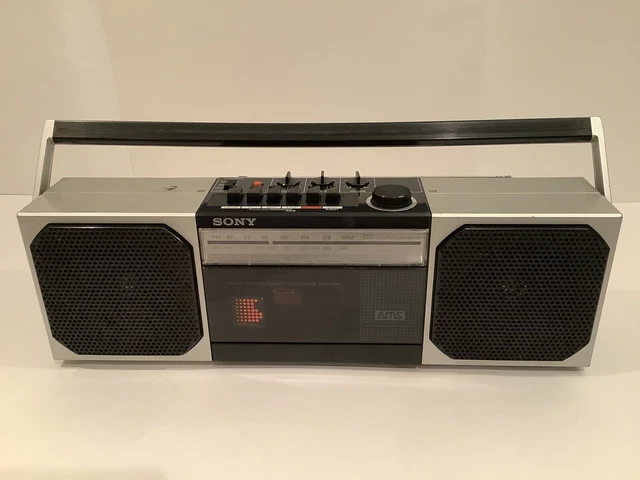 VINTAGE SONY CFS-300 BOOMBOX AM FM STEREO CASSETTE PLAYER 1980s - WORKS ...