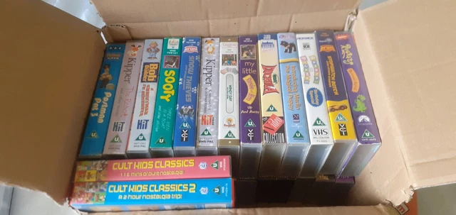 CHILDREN'S VHS JOBLOT Bundle X35 Sooty, Postman Pat, Brum, Fireman Sam ...