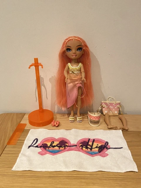 RAINBOW HIGH PACIFIC Coast Simone Summers Doll Plus Stand & Accessories ...