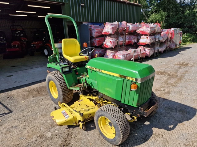 JOHN DEERE 855 used compact tractor with 60" Mid-Deck Mower £5,995.00 ...