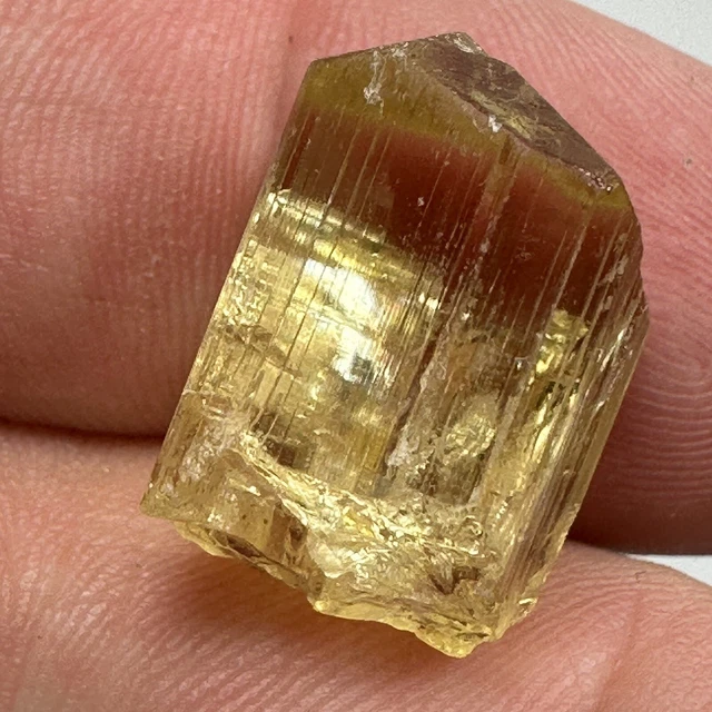 YELLOW SCAPOLITE CRYSTAL Gem Mineral Display Specimen 20 Carats £37.12 - PicClick UK