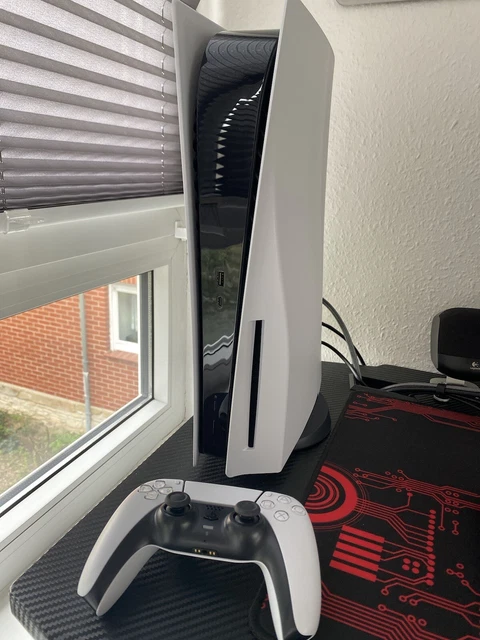 SONY PS5 DISC Version (inkl. Controller )+ FC24 und FIFA 22 EUR 334,00 ...