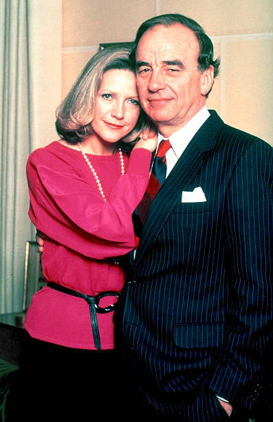 RUPERT MURDOCH WITH his wife Anna Murdoch at their home in 1989 in ...