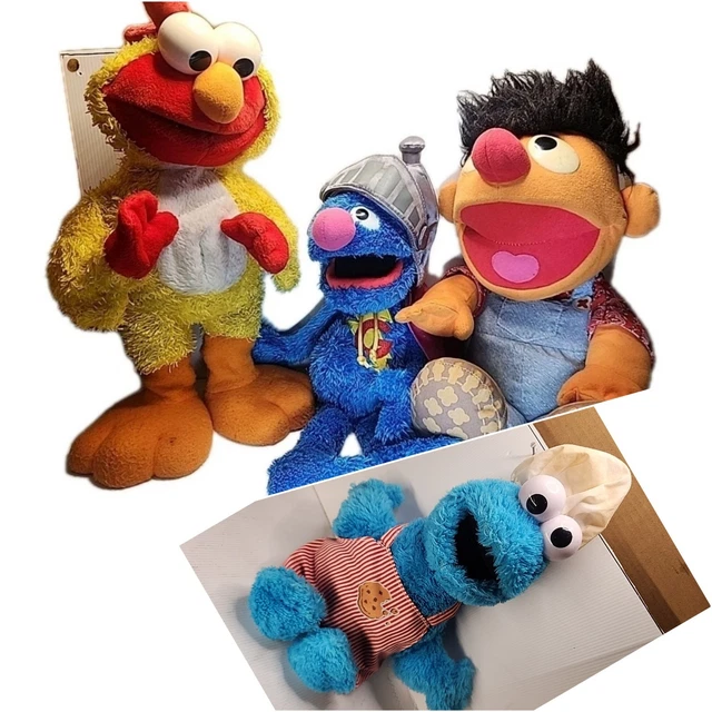 SESAME STREET ELMO Chicken Dance Cookie Monster Grover Bert $66.00 ...