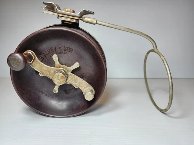 VINTAGE CHARLES ALVEY & Son Fishing Reel 500 C1 7 Made In Australia ...