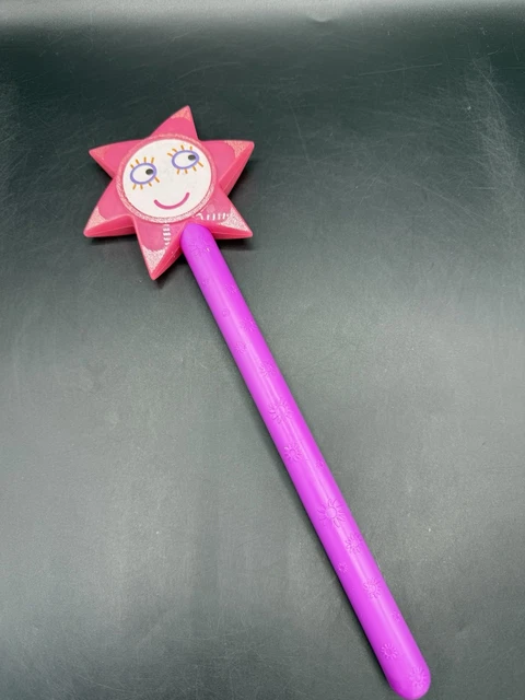 BEN & HOLLY’S Little Kingdom Princess Holly Sparkle & Spell Wand Lights ...