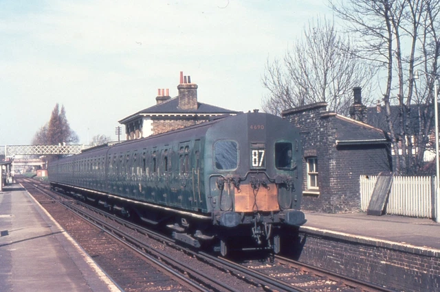 35MM RAILWAY SLIDE: COLOUR-RAIL: DE 1166: CLASS 4 SUB EMU: 4690 £2.00 ...