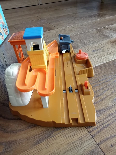 TOMY TRACKMASTER THOMAS And Friends Sodor Quarry Loader 7544 £12.00 ...