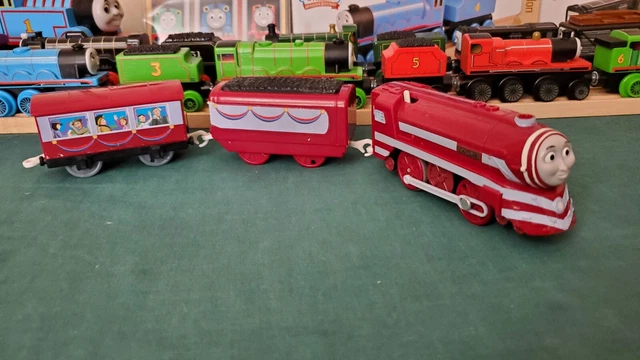 FISHER PRICE THOMAS Trackmaster Train Caitlin the Streamlined Engine ...