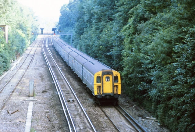 4913 RAILWAY COLOUR Slide 4 Cig 7425 At Copyhold Junction 1983 £2.99 ...