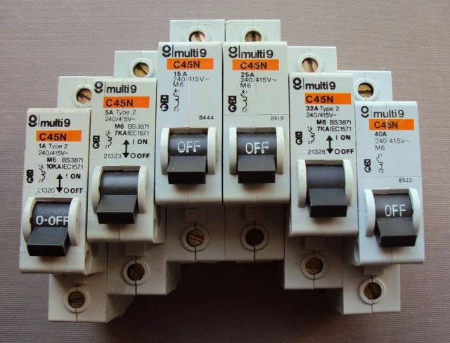 MERLIN GERIN MULTI 9 C45N Mcb 1A 3A 5A 15A 25A 32A 40A Type 2 M6 ...