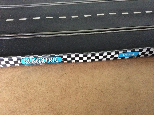 SCALEXTRIC TRI-ANG 1960S METAL DISPLAY EDGING £10.00 - PicClick UK