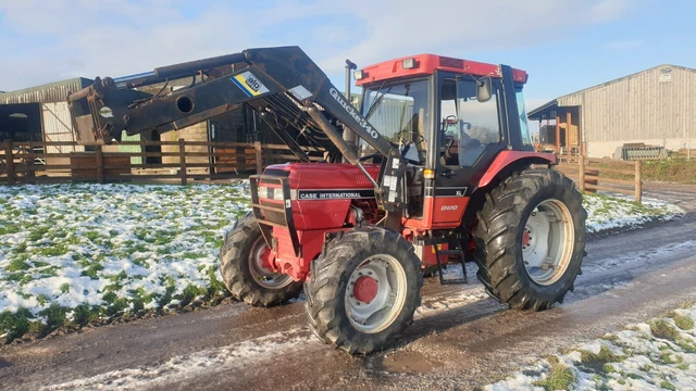 CASE INTERNATIONAL 895XL DUO 4X4 Tractor with quicke 340 power loader ...
