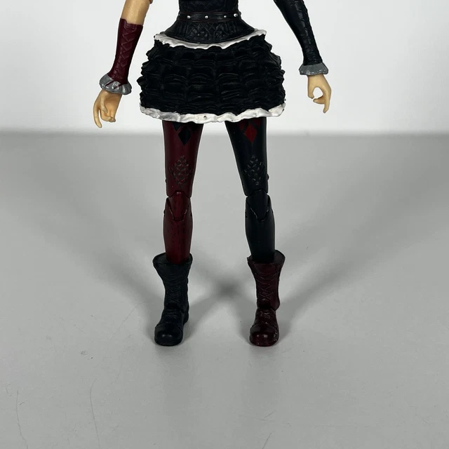 BATMAN ARKHAM KNIGHT Harley Quinn 7" Action Figure DC Collectibles ...