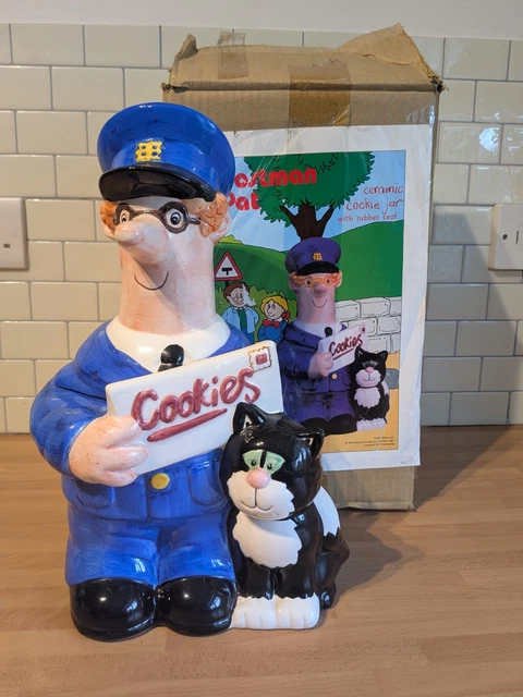 BEAUTIFUL POSTMAN PAT Cookie Jar Original 1997 - complete with Box £55. ...