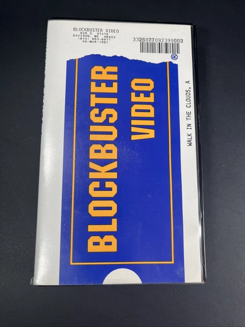 BLOCKBUSTER VIDEO VHS Rental Clamshell Case/Tape 1997 A Walk In The ...