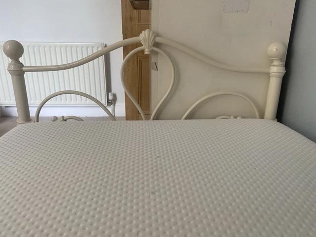 METAL FRAME STANDARD Single Bed & Emma Mattress 190x90cm Very Good ...