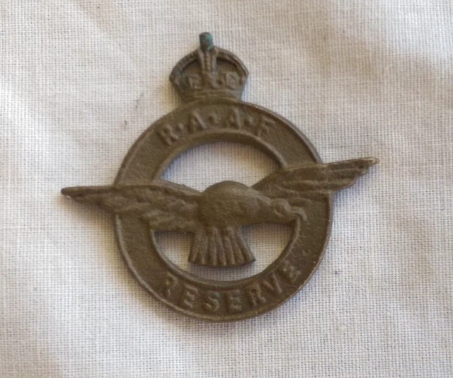 AUSTRALIAN WW2 RAAF Reservists badge. Numbered. Enlisted but not yet ...