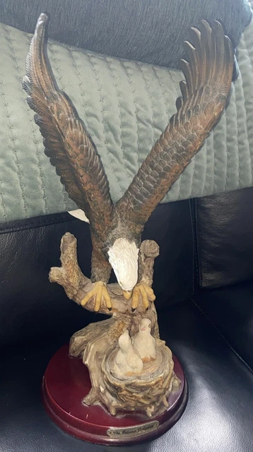 THE JULIANA COLLECTION Eagle On A Branch With Nest &Chicks Figurine ...
