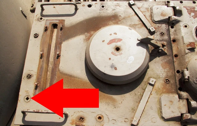 WW2 GERMAN TANK Tiger I / Panzer VI / Sd.Kfz.181 latch engine hatch #2 ...