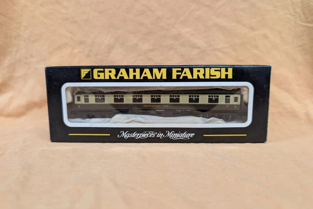 GRAHAM FARISH 374-804 BR Mk1 Restaurant Car RFO Chocolate/Cream (W) (N ...