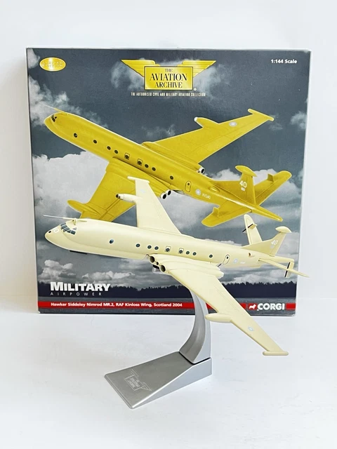 CORGI AVIATION HAWKER Siddeley Nimrod MR2 RAF Kinloss 1:144 AA35601 £ ...