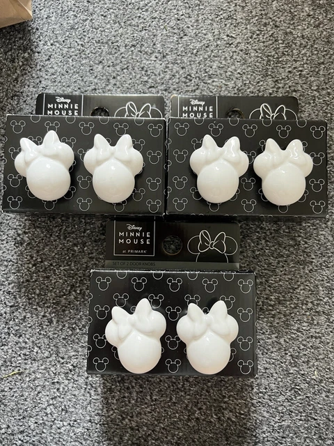 DISNEY MINNIE MOUSE Door Drawer Knobs 6 White High Gloss Ceramic New. £35.00 - PicClick UK