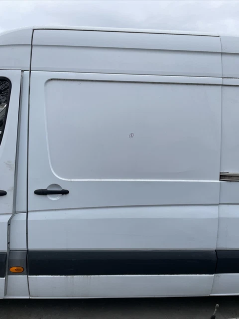 MERCEDES SPRINTER W906 2007 2018 Side Loading Door Sliding In White ...