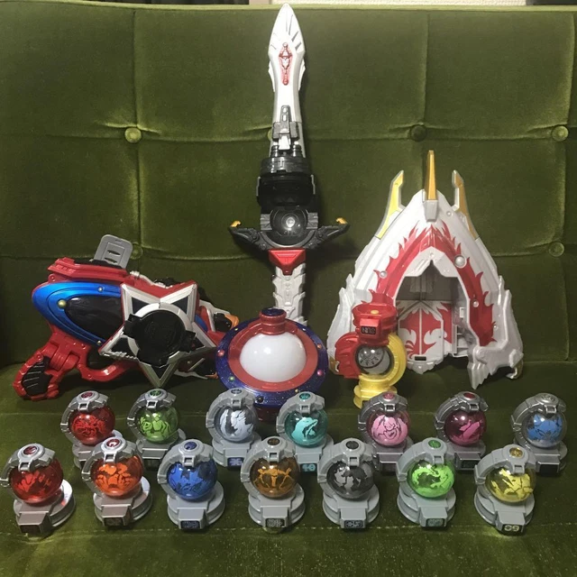 POWER RANGERS UCHU Sentai Kyuranger Morpher Weapon 4p Kyutama 4p set ...