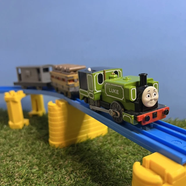 PLARAIL TOMY TRACKMASTER Luke Thomas The Tank Engine Rare £30.95 ...