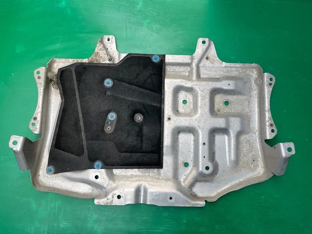 LAND ROVER DEFENDER L663 Engine Undertray L8B27E063Ad 2019-2023 3.0 ...