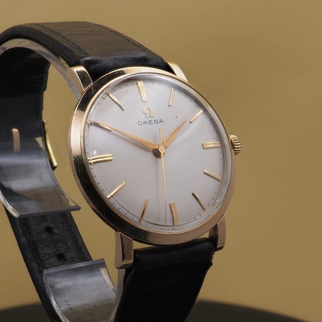 VINTAGE OMEGA 9CT Solid Gold Wristwatch 34mm Cal.520 Working Perfectly ...