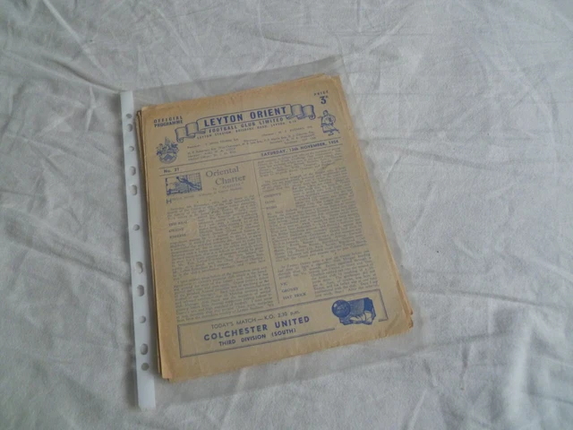 MY PRIVATE COLLECTION Early 1950 Leyton Orient football programmes 14 ...