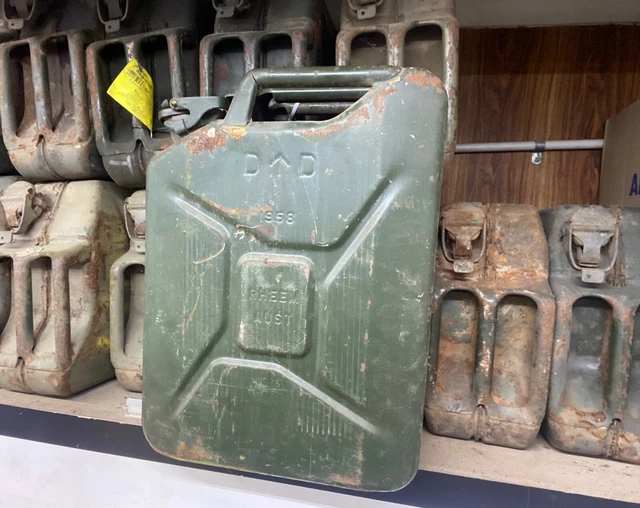 ASSORTED EX-AUSTRALIAN ARMY 20L Jerry Cans $20.00 - PicClick AU