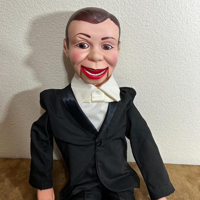JURO NOVELTY CHARLIE McCarthy Ventriloquist Dummy Doll 1977 Vintage ... JURO NOVELTY CHARLIE McCarthy Ventriloquist Dummy Doll 1977 Vintage ...