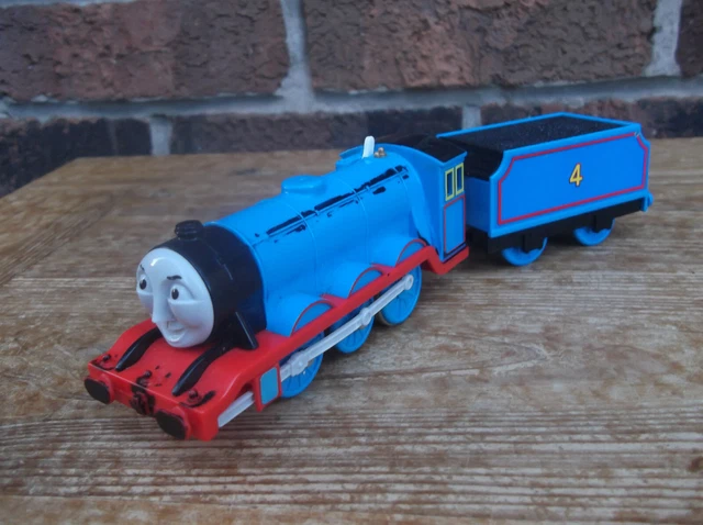 THOMAS TANK ENGINE & Friends Tomy Trackmaster -Gordon - Post Discounts ...