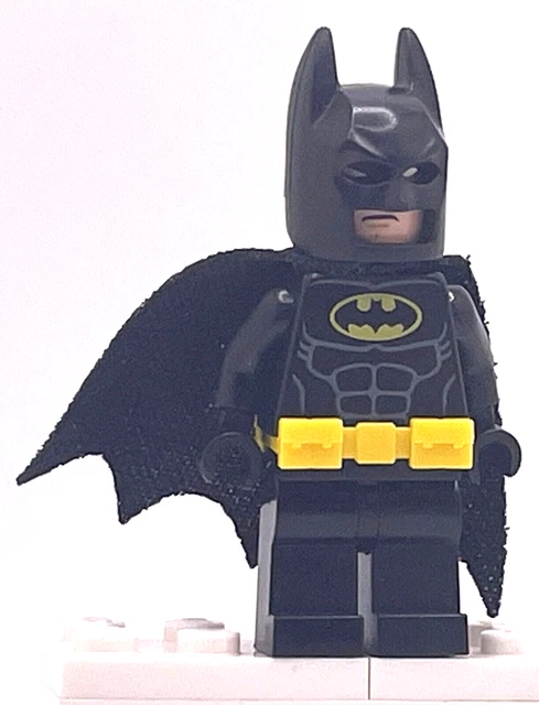 LEGO MINIFIGURE FIGURE Batman Utility Belt, Head Type 1 LEGO Batman ...