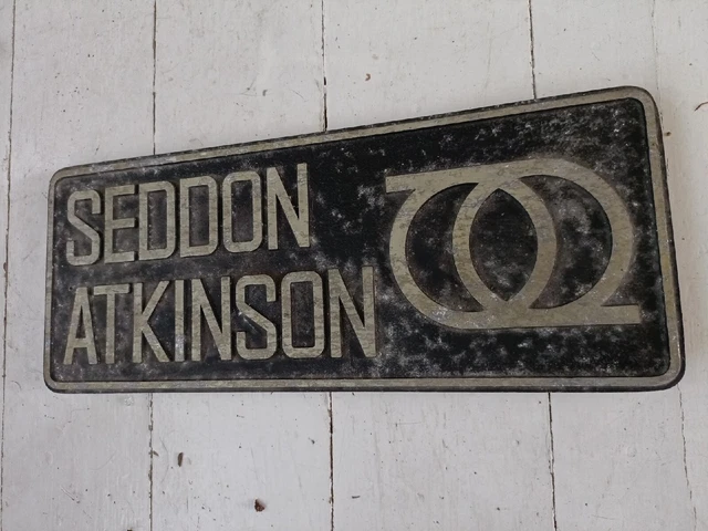 OLD VINTAGE LORRY Truck Seddon Atkinson Cast Badge ( 15 1/2" X 6 1/4 ...