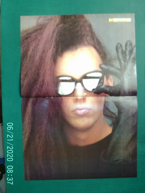 PETE BURNS - 1985 - POSTER CENTRE SPREAD 1980s Original 28cm x 42cm £6. ... PETE BURNS - 1985 - POSTER CENTRE SPREAD 1980s Original 28cm x 42cm £6. ...