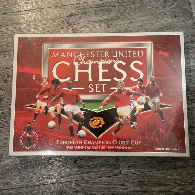 MANCHESTER UNITED CHAMPIONS Chess Set Board Game - 1968 vs 1999 Winners ...