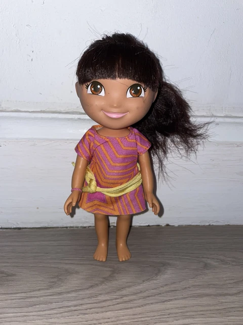 RARE 2009 MATTEL Dora The Explorer Plastic Doll Action Figure Toy £8.99 ...