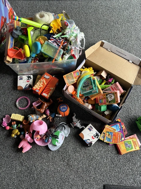 KINDER EGG TOYS bundle McDonalds toys magazine Burger King huge box ...